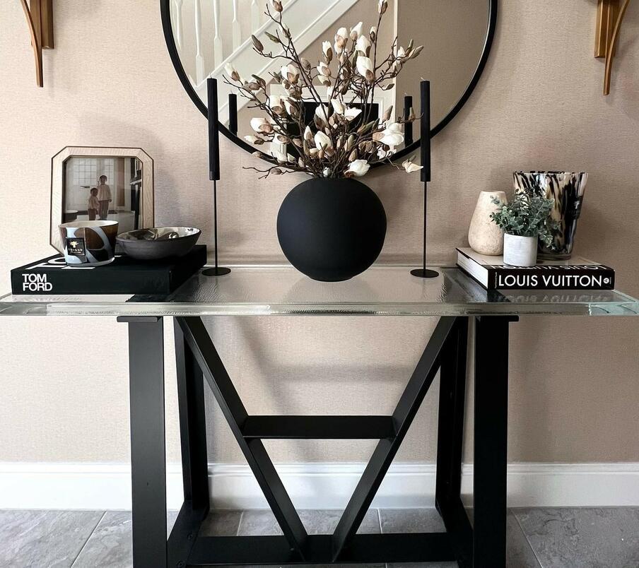 How to create an enticing entrance hall | Hallway styling - Timothy Oulton